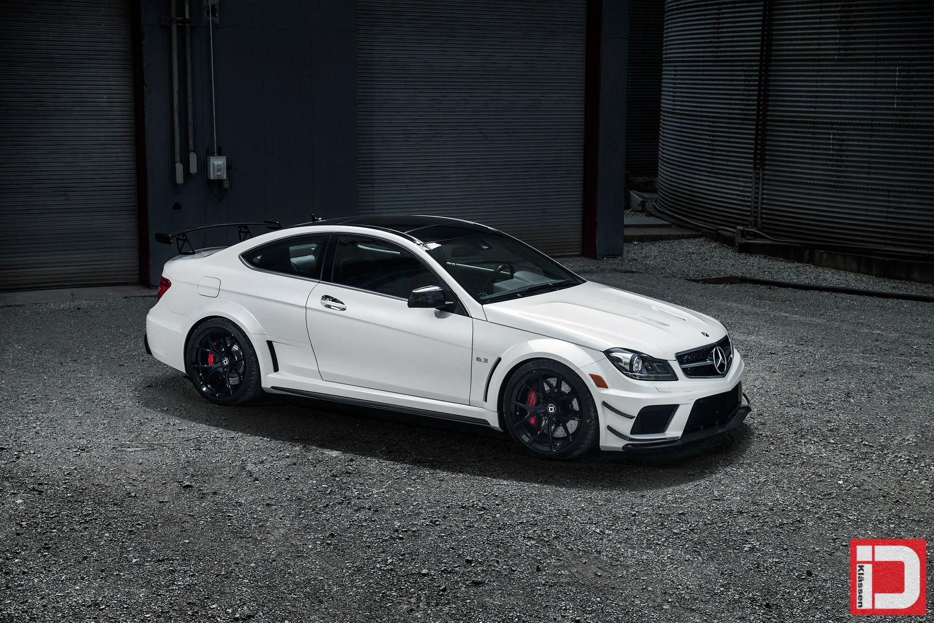 Mercedes-Benz – Form Function Fitment