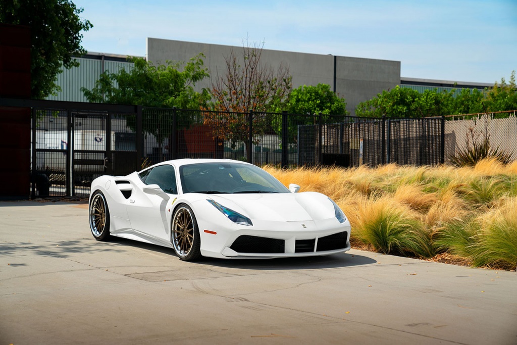 White Ferrari Chrome